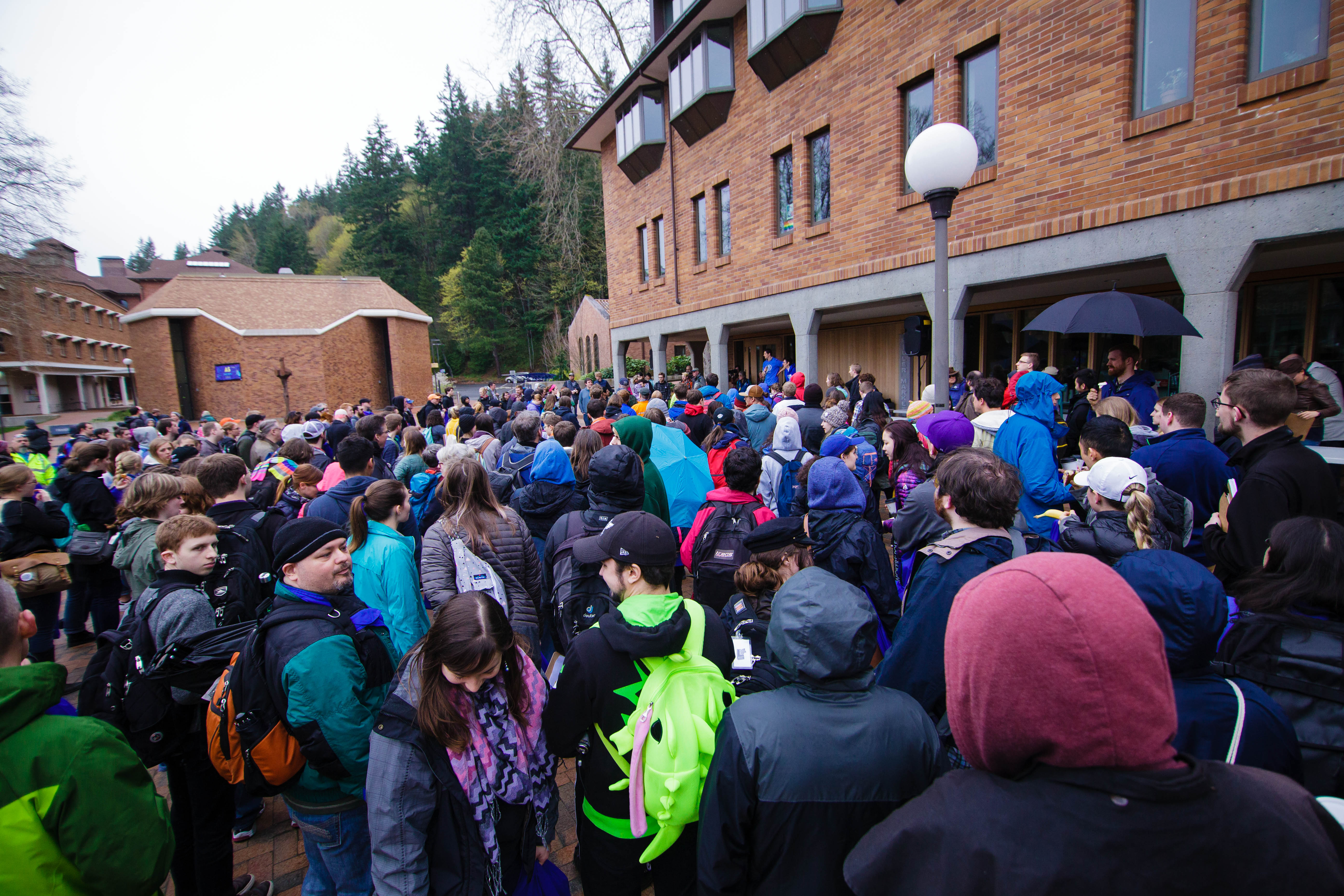 gathering-wide-angle.jpg gathering-wide-angle.jpg